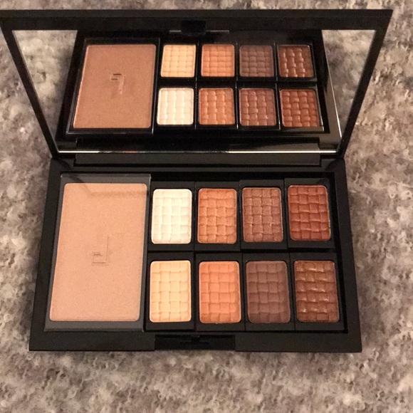 Doucce | Makeup | Doucce Freematic Eyeshadow Pro Palette In Nude | Poshmark